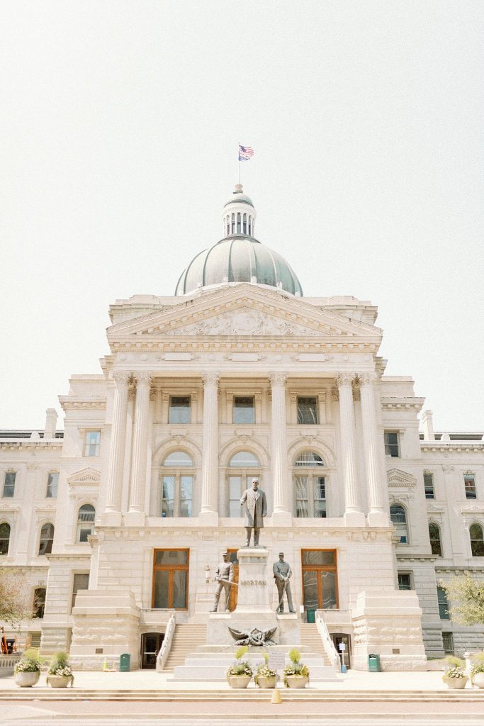 Indiana State House Elopement - alisonmaephotography.com